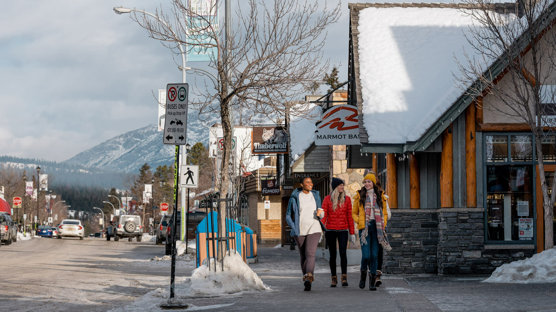 Jasper Mountain Air - Live It Up Lifestyle Adventures